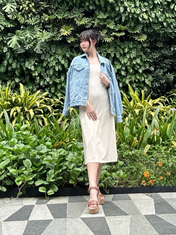 Check styling ideas for「Denim Oversized Jacket、Halter Neck Bra ...