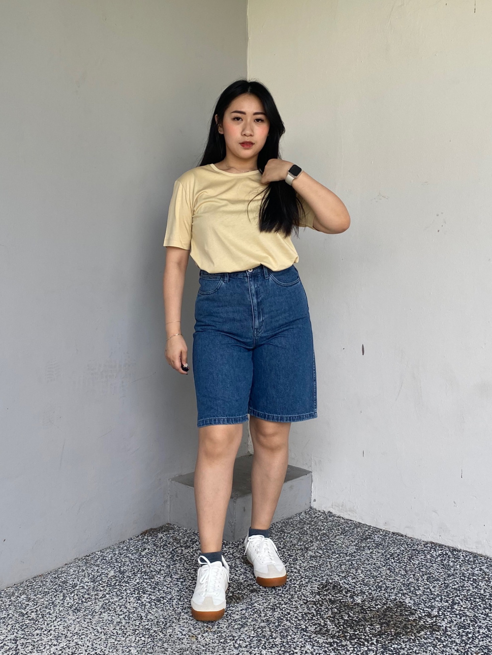 Check styling ideas for「Denim Half Shorts (Bermuda Shorts)」| UNIQLO ID
