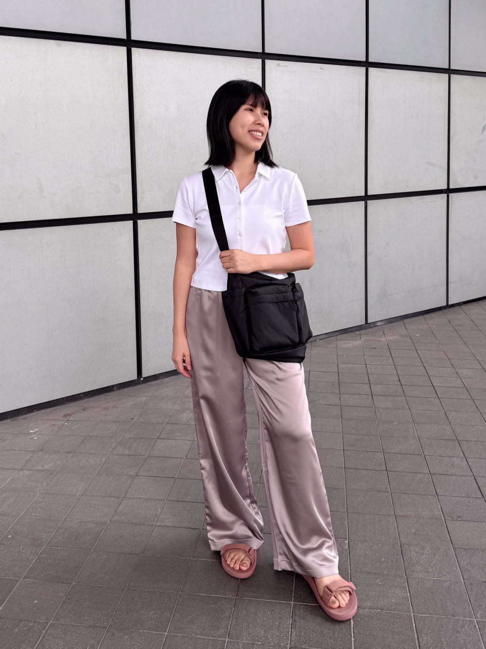 Check styling ideas for「Satin Easy Pants」| UNIQLO IN