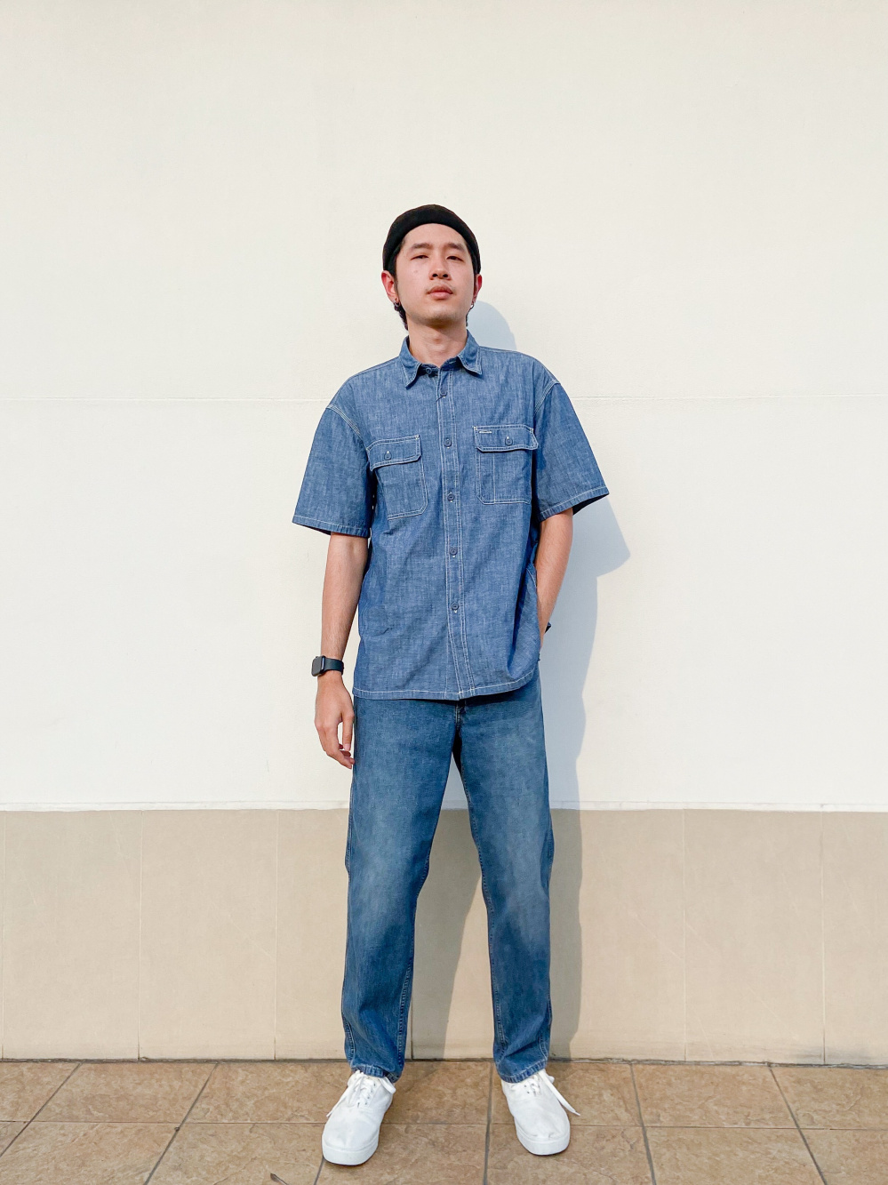 Check styling ideas for「Wide Fit Jeans」| UNIQLO SG