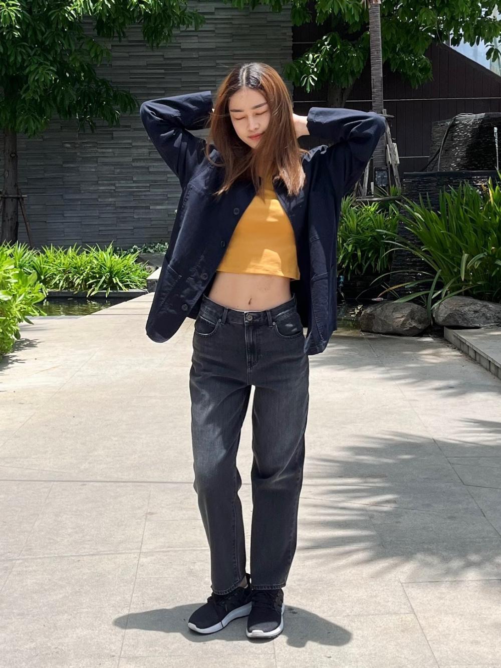 Khám phá gợi ý phong cách cho「Áo Thun Mini Ngắn Tay、Chân Váy Túi Hộp ...