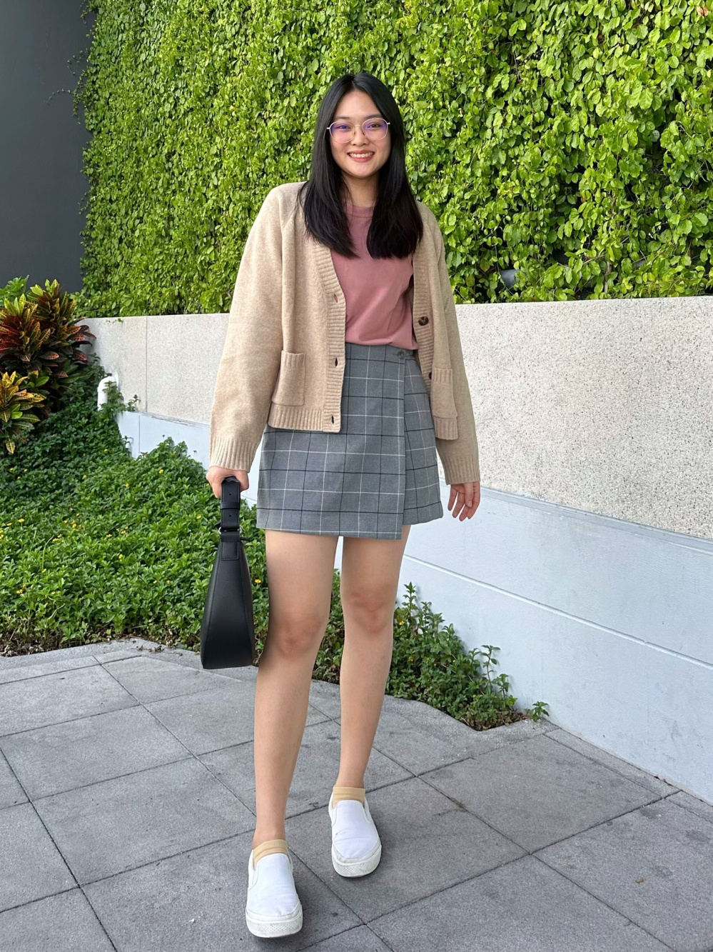 Check styling ideas for「Printed Chiffon Pleated Long Sleeve Dress、Light ...