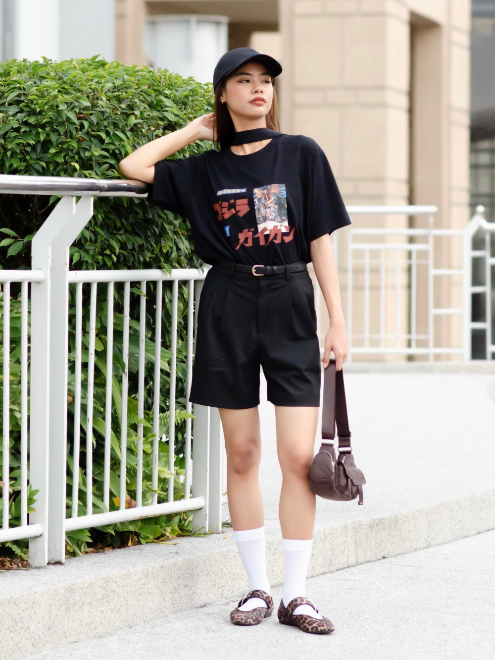 Check styling ideas for「Brushed Jersey Oversized Blouson、Pleated Shorts ...