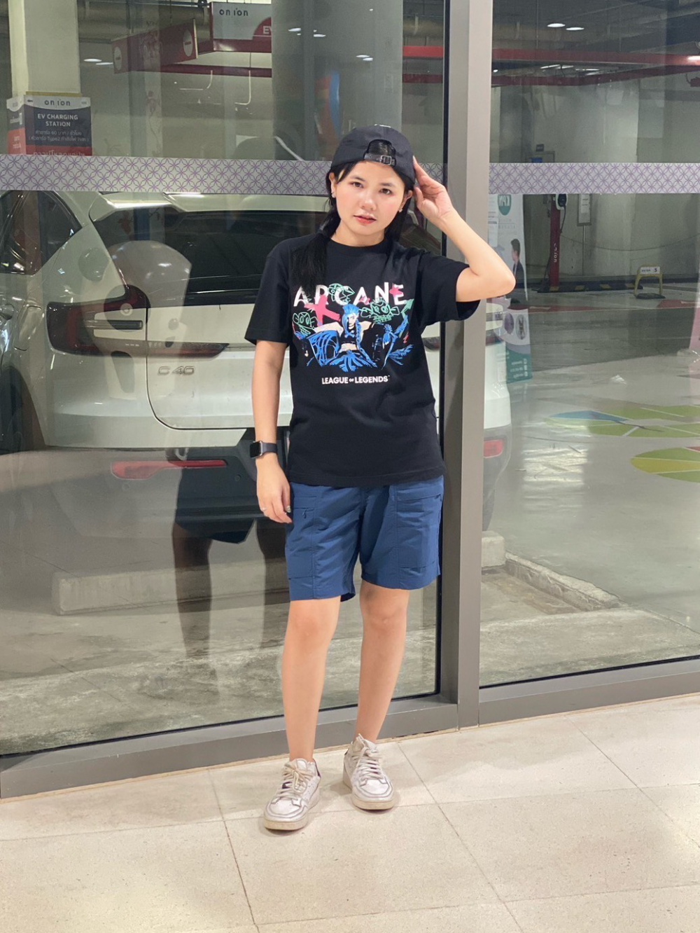 ดูไอเดียสไตล์การแต่งตัวสำหรับ「เสื้อยืดแขนสั้น ARCANE LEAGUE OF LEGENDS ...