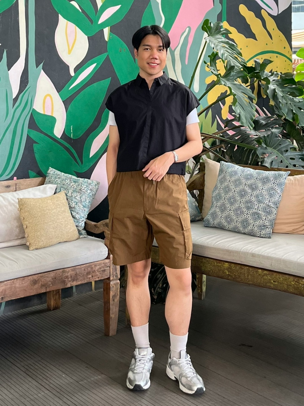 ดูไอเดียสไตล์การแต่งตัวสำหรับ「เสื้อยืด Dry Color คอกลม」| UNIQLO TH