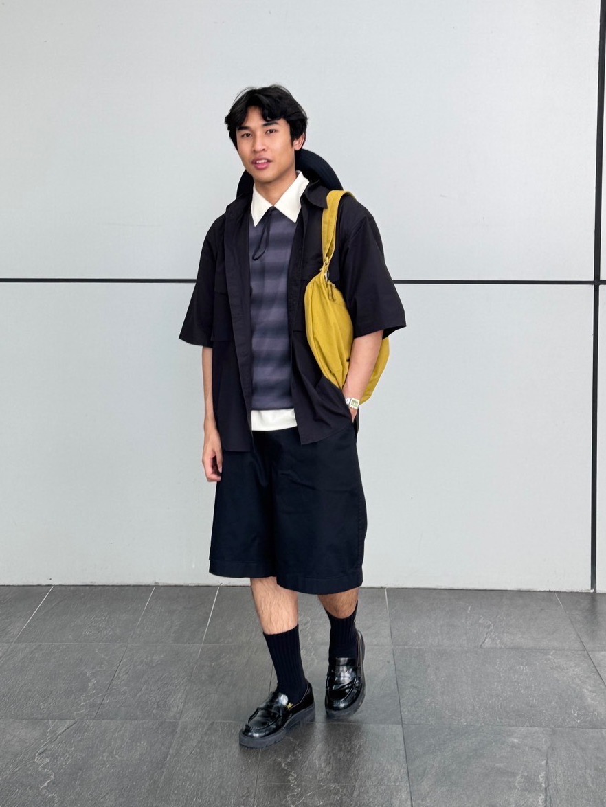 Check styling ideas for「Wide Fit Half Pants」| UNIQLO SG