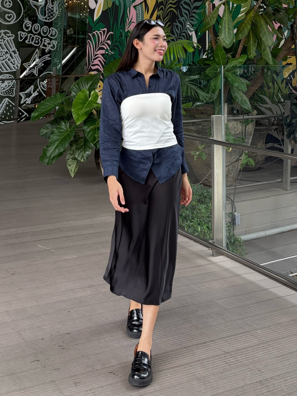 Cek ide styling untuk「Bra Tanpa Kawat | Rileks、Rok Satin」| UNIQLO ID