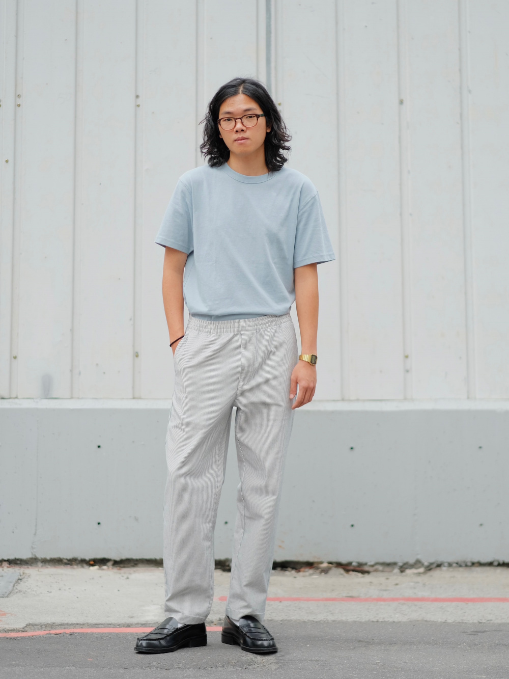 「亞麻混紡休閒長褲、圓領T恤(短袖) 465186 / 476294」的穿搭靈感 | UNIQLO台灣