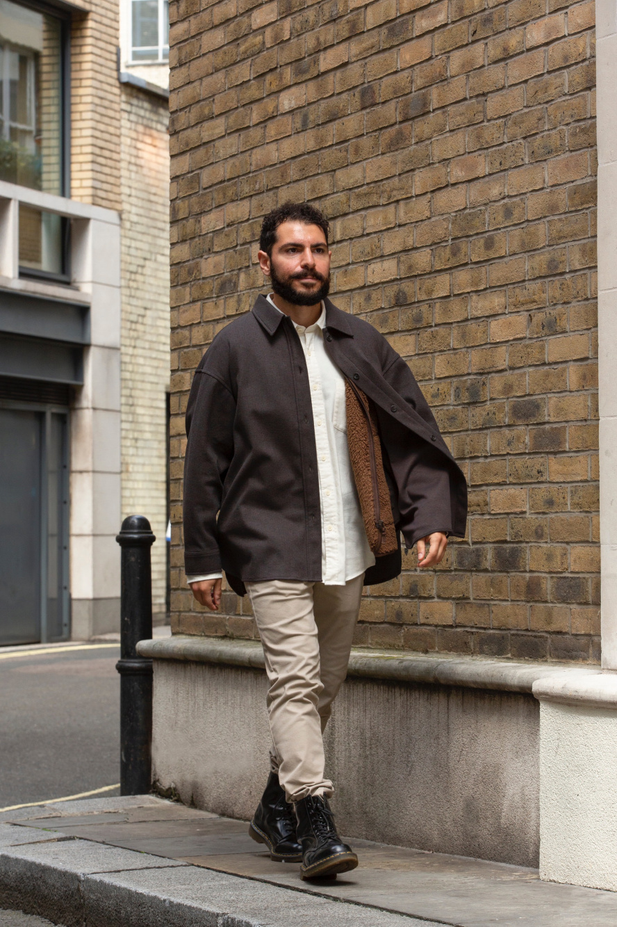 Check styling ideas for「SLIM FIT CHINO PANTS」| UNIQLO CA