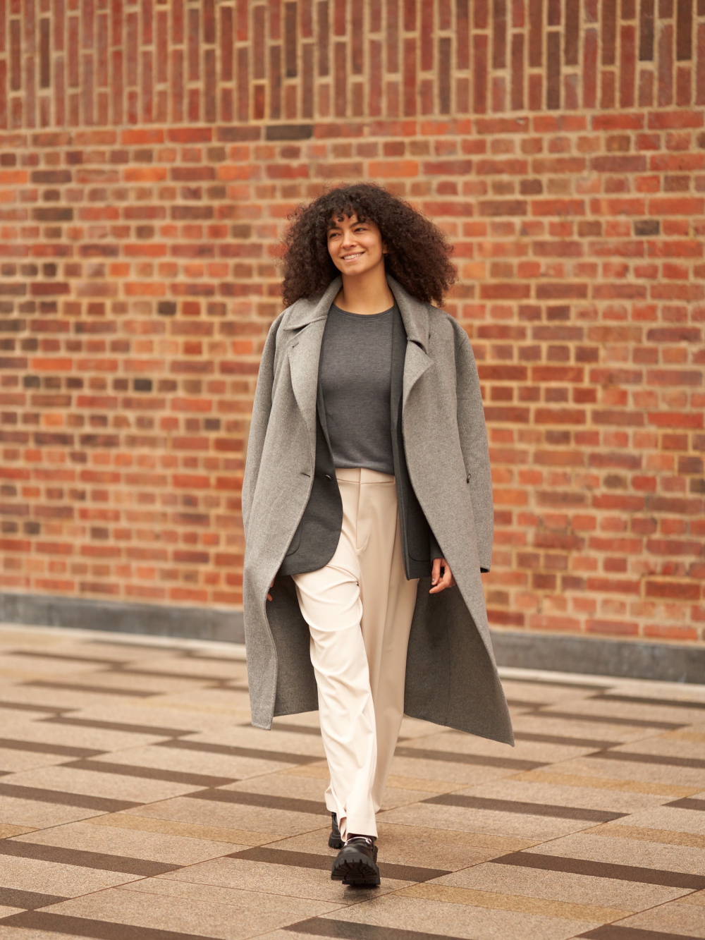 Check styling ideas for「HEATTECH Ultra Warm Crew Neck Long-Sleeve T ...