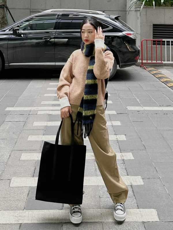 Xem thêm ý tưởng phong cách mới | Nữ | StyleHint | UNIQLO VN