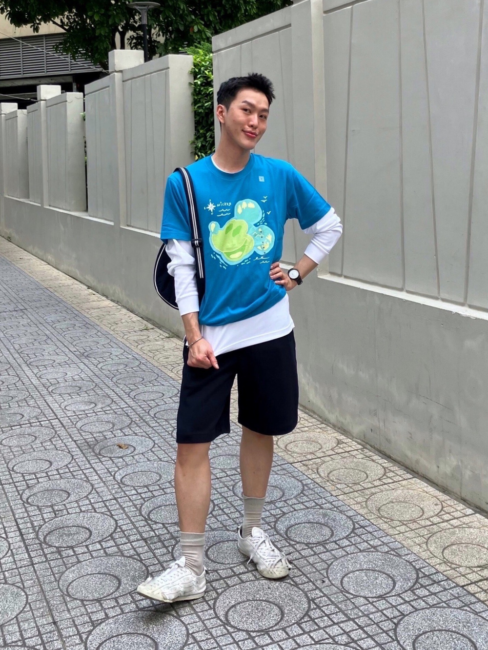 ดูไอเดียสไตล์การแต่งตัวสำหรับ「เสื้อยืด U AIRism คอตตอน คอกลม | แขนยาว ...